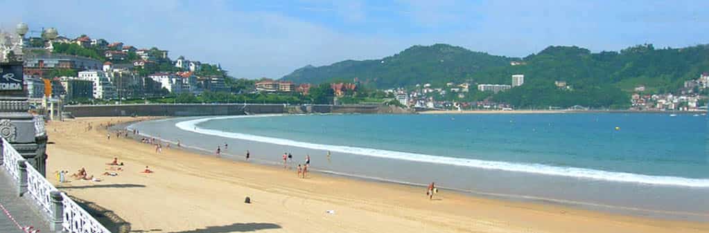 PLAYA DE LA CONCHA - San Sebastian City Tour